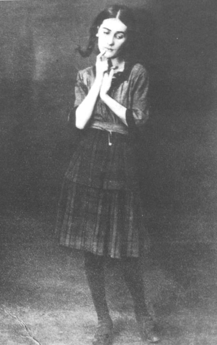 Frederick Hollander Music - Photo of 'Blandine Ebinger